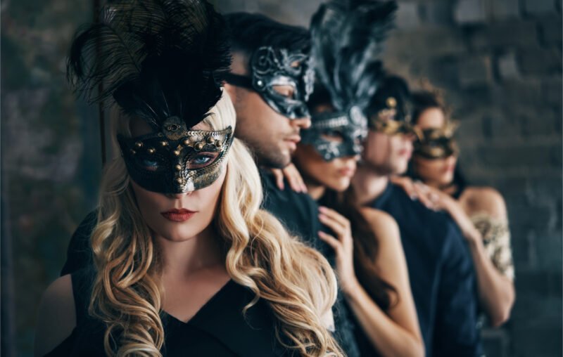 The Year of Disguises – Talk About Martin